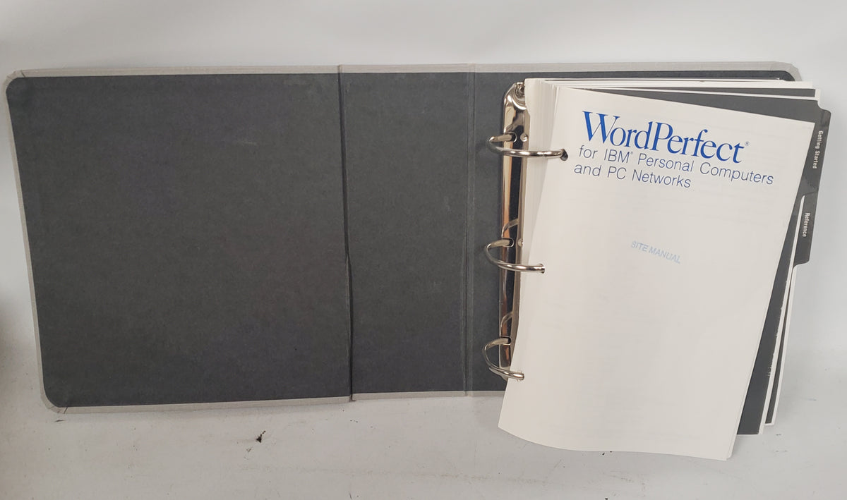 Vintage IBM Word Perfect Version 5.1 Reference Manual 1989 – ThatThingYouLove