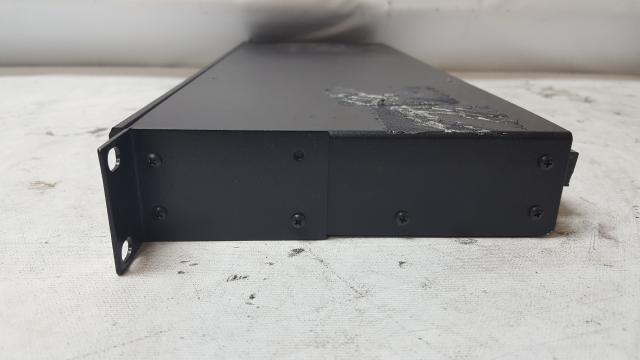 Crestron CP2E Compact Control Processor with Adapter – ThatThingYouLove