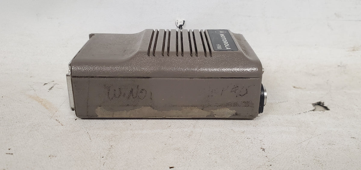 Motorola HT600 H44SVU7120CN Handie Walkie Talkie Two-Way Radio ...