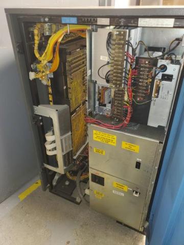 Vintage IBM 3811 Printer Control Rolling Unit Missing Doors ...